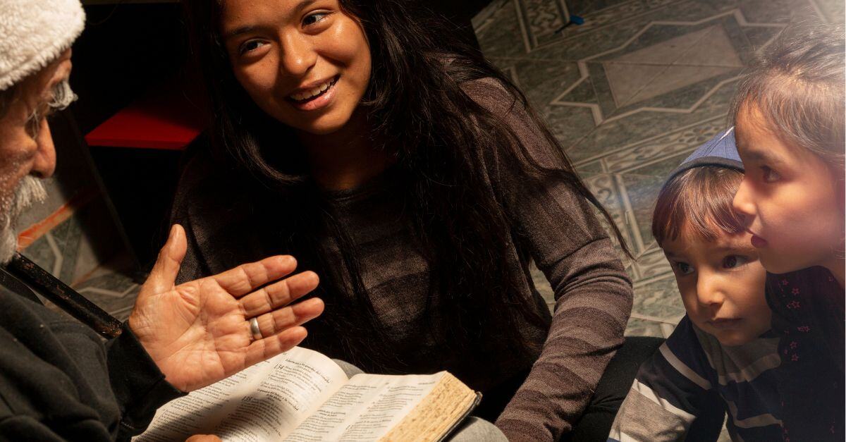 Spanish short stories for beginners #1: El puente de Isabel